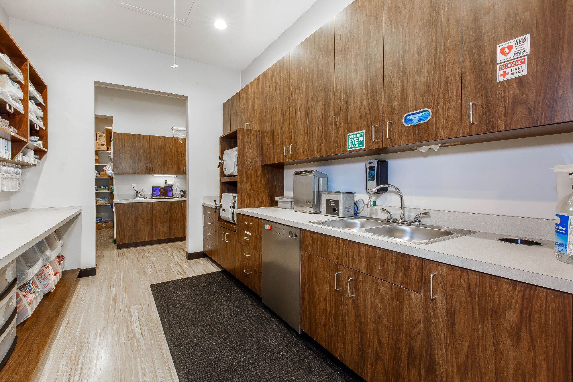 Dental Office Office Lab, Sterilization, and Support - Design Ergonomics